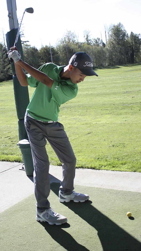 Redmond High boys golfers swing to victories | Redmond Reporter