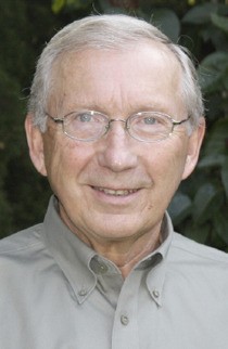 Ed Lincoln, creator of the 'Toe Truck' to promote his memoir at Borders ...