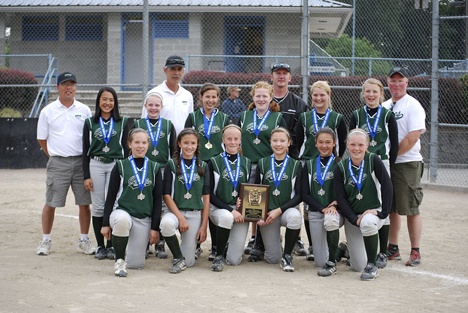Redmond-based Hurricanes win 12U softball championship | Redmond Reporter