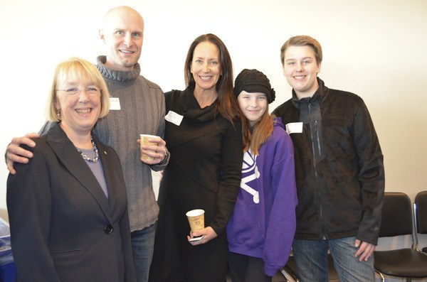 That’s the ticket: Sen. Murray gets Redmond couple into Obama’s ...