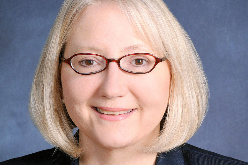 Cities honor Reps. Joan McBride, Terry Nealey for public records work ...