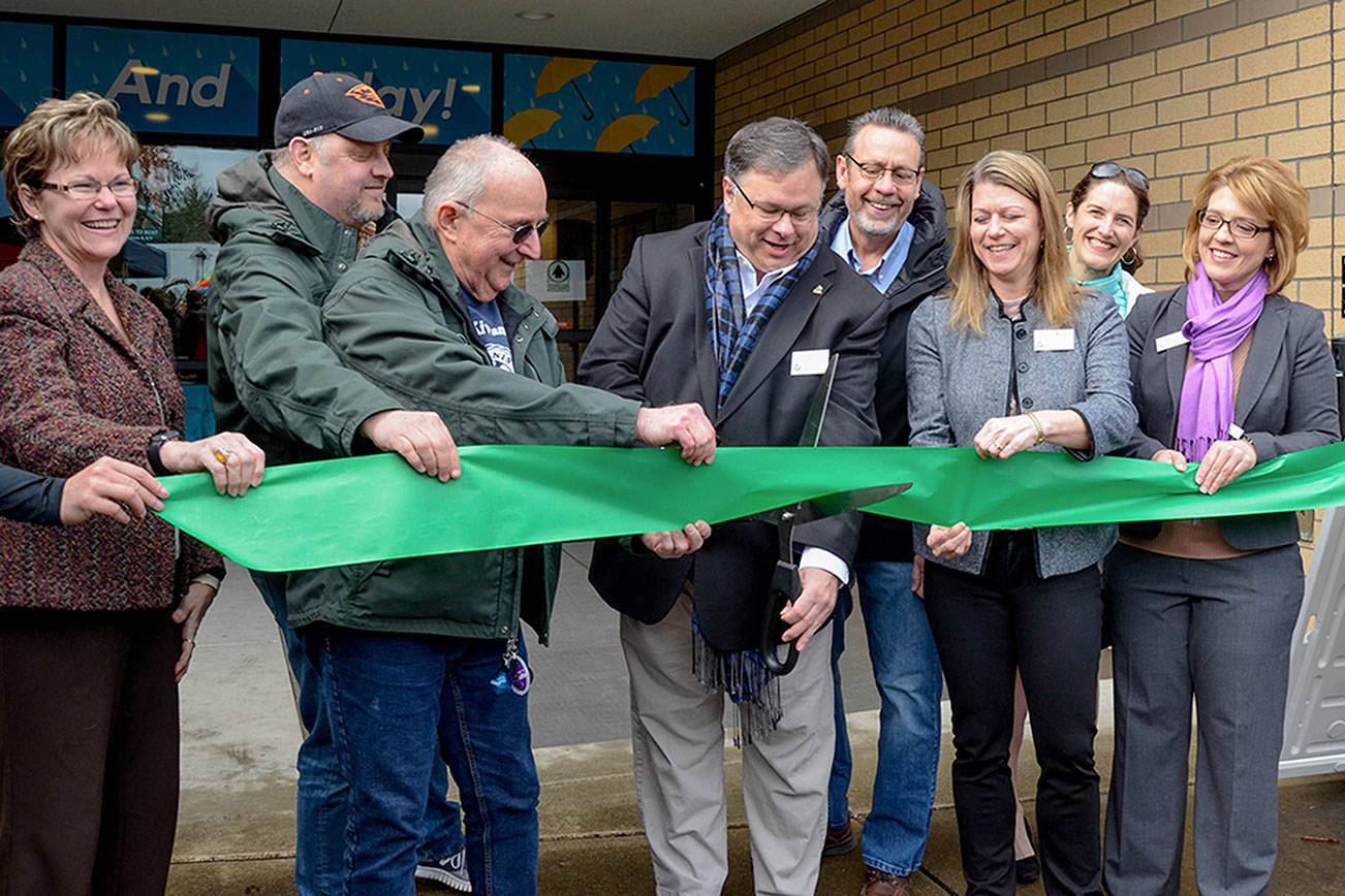 City, school leaders in Redmond finalize Old Schoolhouse agreement ...