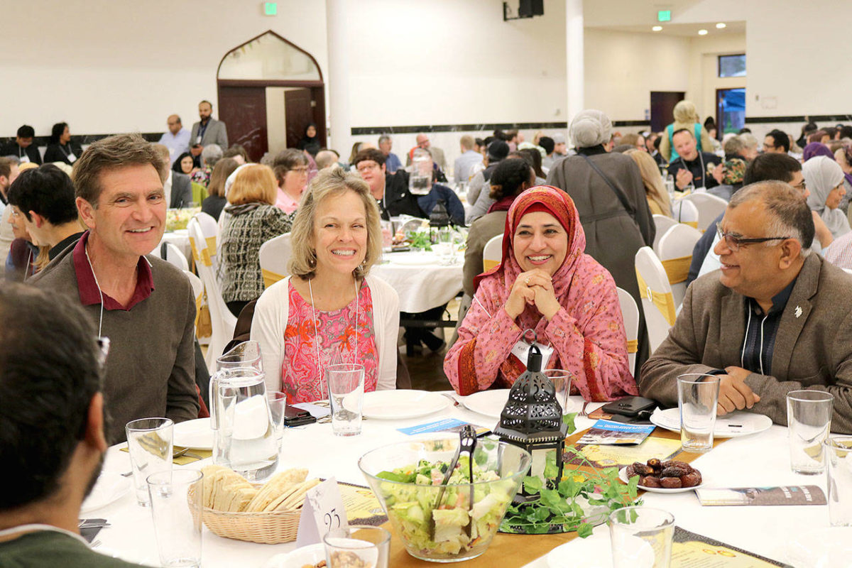 Redmond community breaks bread in celebration of lslamic month ...