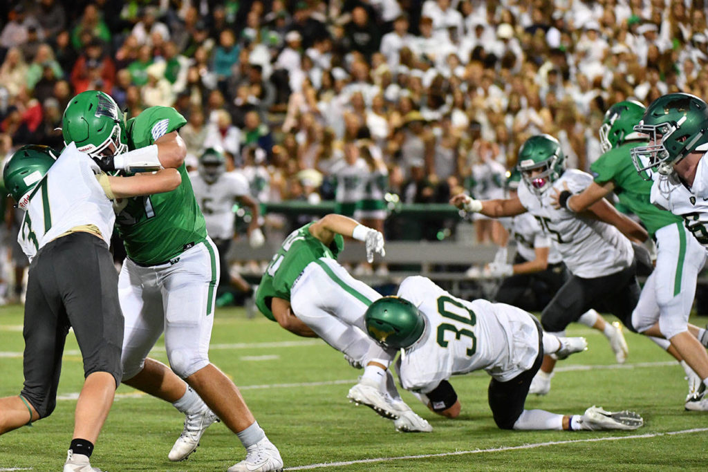 Redmond football players receive all-league honors | Redmond Reporter