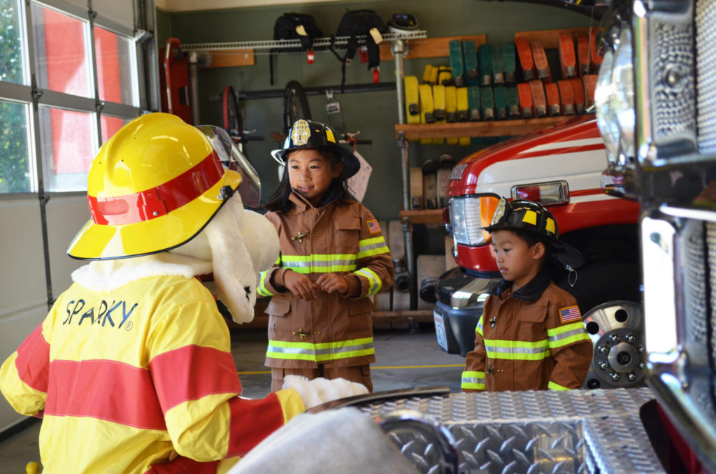 Redmond Fire Department hosts open house for Fire Prevention Week ...