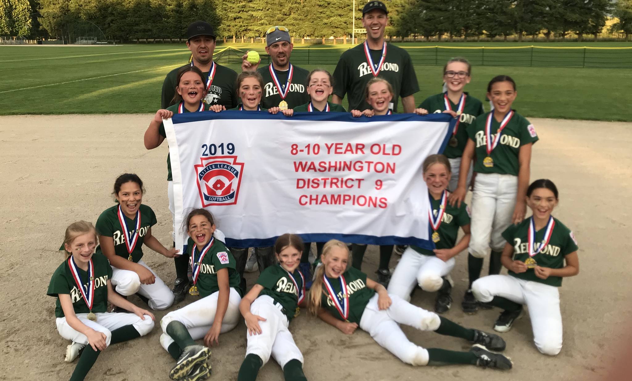 Redmond softball all-stars earn District 9 championship | Redmond Reporter